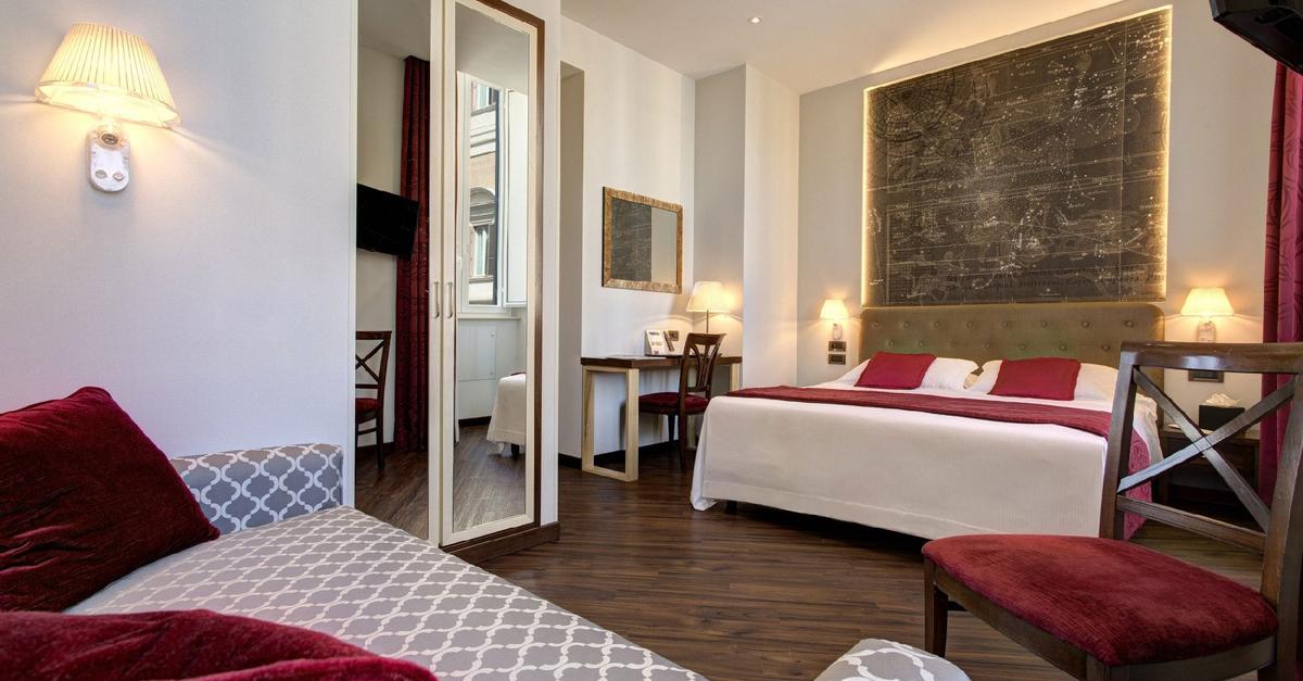 Deluxe Room in Rome | Hotel Nazionale Roma
