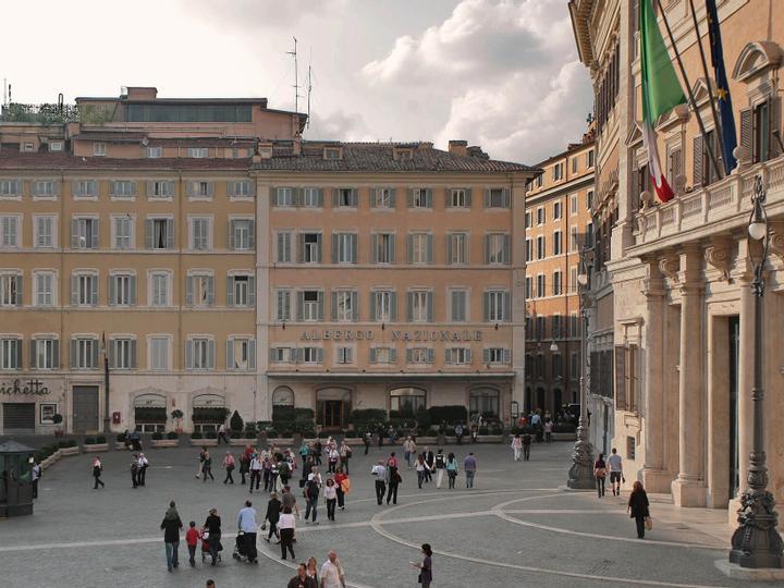 Hotel in The Historic Centre of Rome | Hotel Nazionale Roma